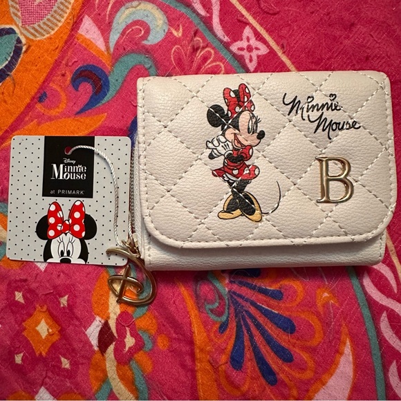 Primark | Bags | Disney Minnie Mouse White Wallet | Poshmark